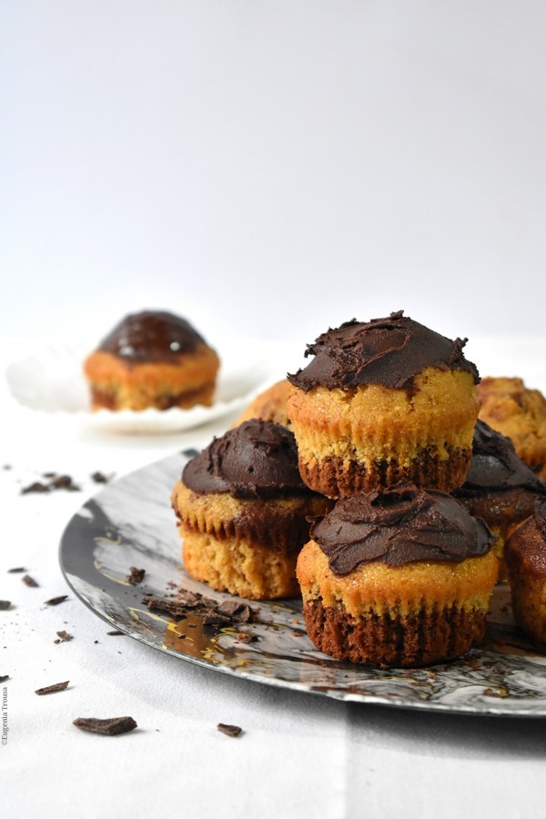 Mini Muffins βανίλια – σοκολάτα | Συνταγές | Food Photography | Let's ...