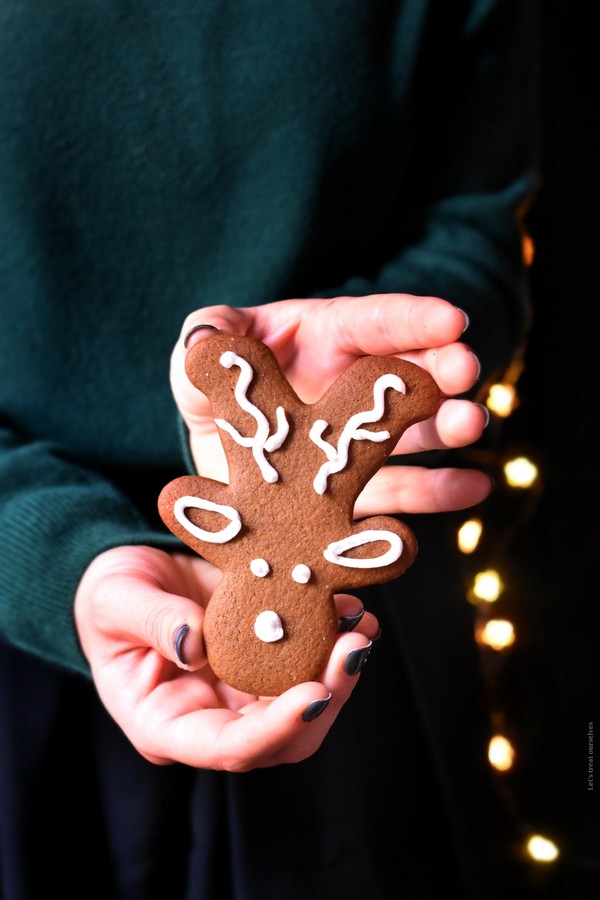 Χριστουγεννιάτικα Gingerbread Μπισκότα με μελάσα ή χαρουπόμελο ...