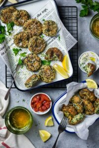 Σπανακοκεφτέδες | Συνταγές | Food Photography | Let's Treat Ourselves