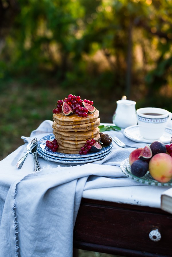 Εύκολα αφράτα Pancakes με απλά υλικά | Συνταγές | Food Photography ...